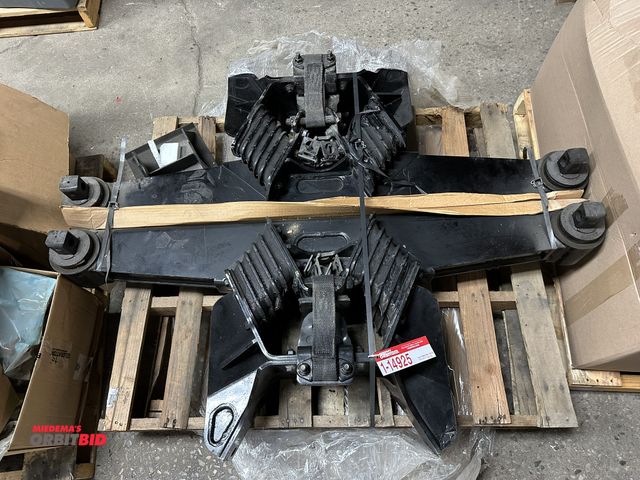 Orbitbid.com - Lot 1-14925 - Set of Hendrickson Walking Beam Suspension ...