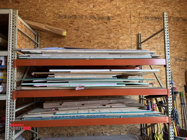 Orbitbid.com - Lot 1-401 - (1) Teardrop style racking unit, includes (2 ...