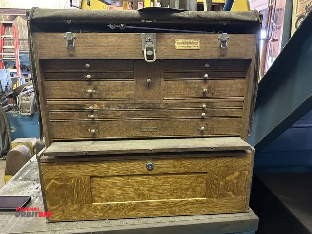 Orbitbid.com - Lot 1-16143 - (1) custom built 2-piece wood machinists ...
