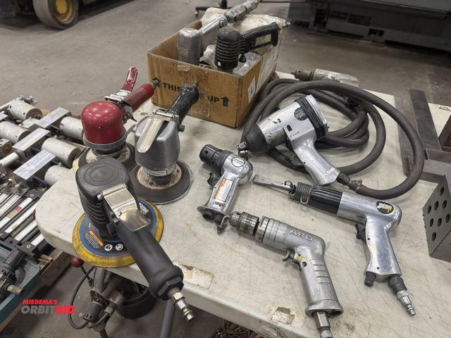 Orbitbid.com - Lot 1-754 - Large lot of assorted pneumatic hand tools ...