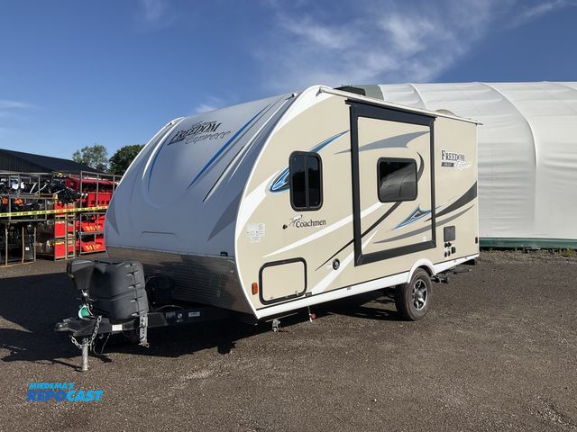 Repocast.com - Lot 2-90385 - 2019 Coachman Freedom Express Pilot 19FBS ...