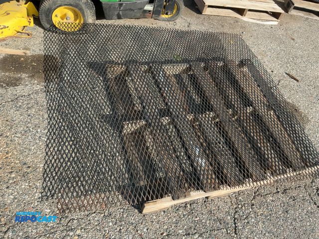 Repocast.com - Lot 2-26082 - Structural steel expanded metal sheeting ...