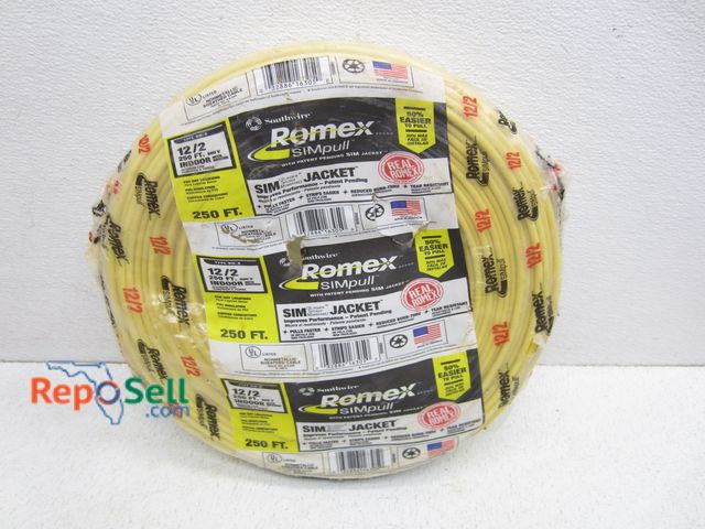 Reposell.com - Lot 31-6446 - Romex Simpull 12/2 250' 60V Indoor Wire