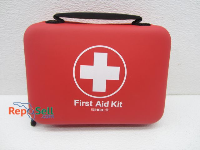 Reposell.com - Lot 31-1317 - New First Aid Kit: Emergency Heat Blankets ...