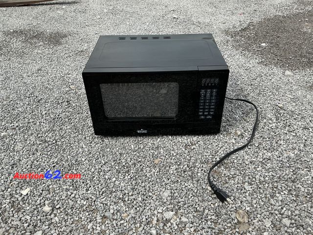 Auction62.com - Lot 44-51m - Rival Microwave- Seller States Working ...