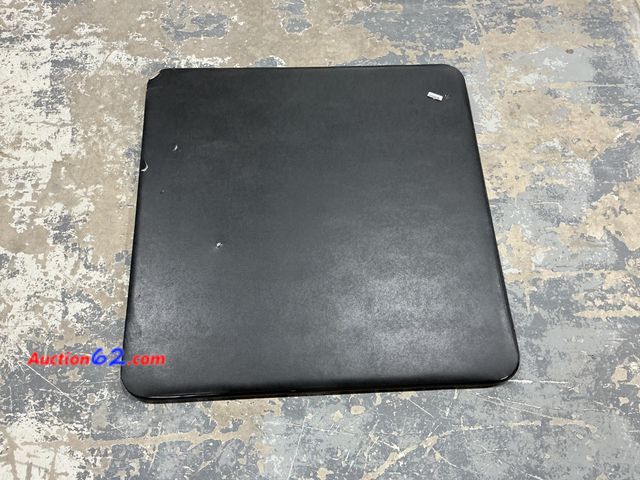 Auction62.com - Lot 44-1698u - Peakform 34" Square Padded Table ...