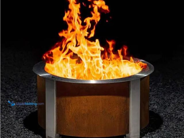 LiquidBidding - Lot 49-1561196 - Breeo X-Series 24-Smokeless Fire Pit ...