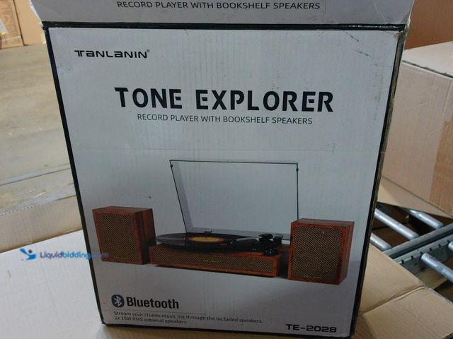 LiquidBidding - Lot 49-3469885 - Bluetooth Record Player with Stackable ...