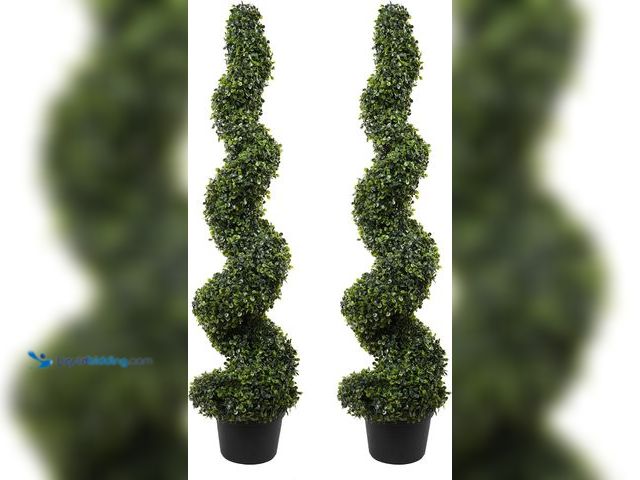 LiquidBidding - Lot 49-3464717 - 4FT Artificial Boxwood Spiral Topiary ...