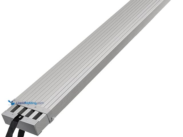 LiquidBidding - Lot 49-1554079 - VEVOR Aluminum Plank, 8-13FT ...