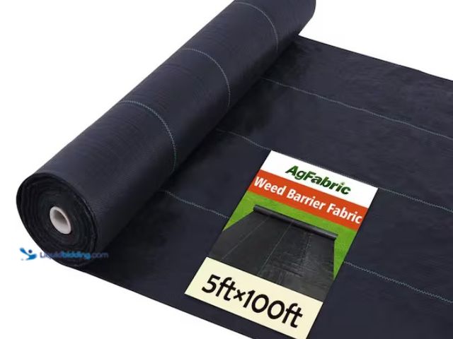 LiquidBidding - Lot 49-1567175 - Agfabric 5 ft. x 100 ft. Black Heavy ...