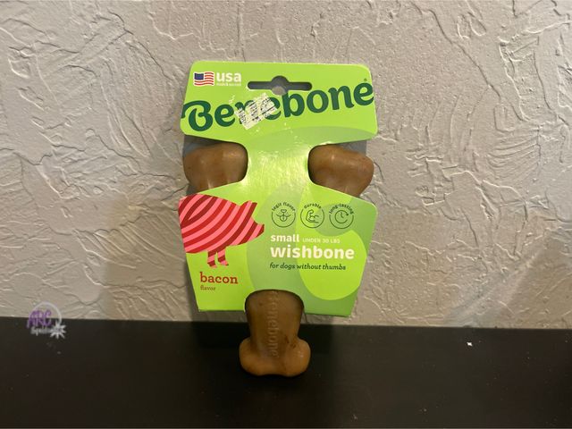 Arc Liquidation Group - Lot 56-366625 - New, Benebone Wishbone Durable ...