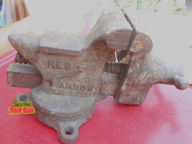 Shoreline Top Bid - Lot 59-74049 - Vintage Columbian Red Arrow Vise.
