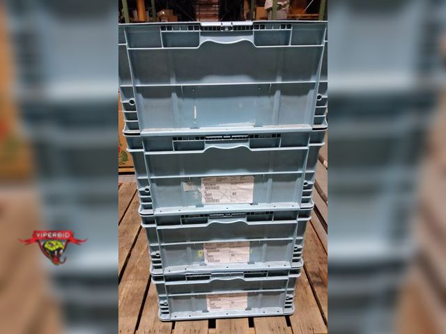 Viperbid.com - Lot 7-119716 - (4) Stacking bins with lids and ...