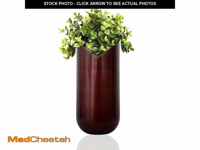 MadCheetah.com - Lot 74-12972210 - Forever & Nora Wall Plant Hanger and ...