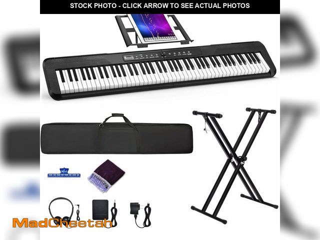 MadCheetah.com - Lot 74-14010571 - 88 Key Digital Piano, Semi Weighted ...