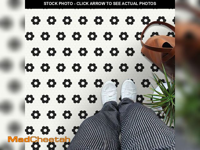 MadCheetah.com - Lot 74-12456772 - MORCART 40 Pack Peel and Stick Floor ...