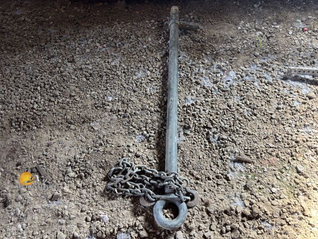 Xyz Auction Service - Lot 83-1025 - Tow Bar