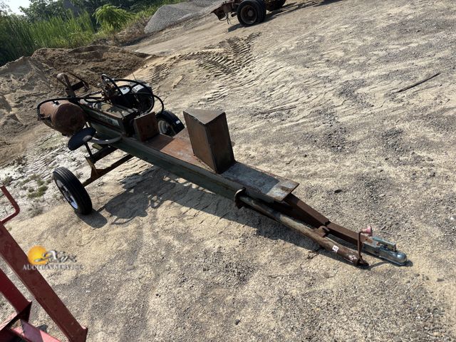 Xyz Auction Service - Lot 83-1604 - Homemade Log Splitter