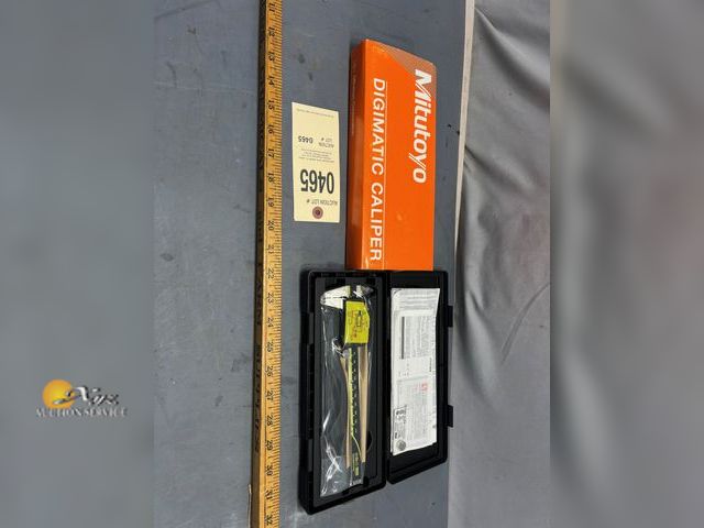 Xyz Auction Service - Lot 83-465 - Mitutoyo Digimatic Caliper. New in ...